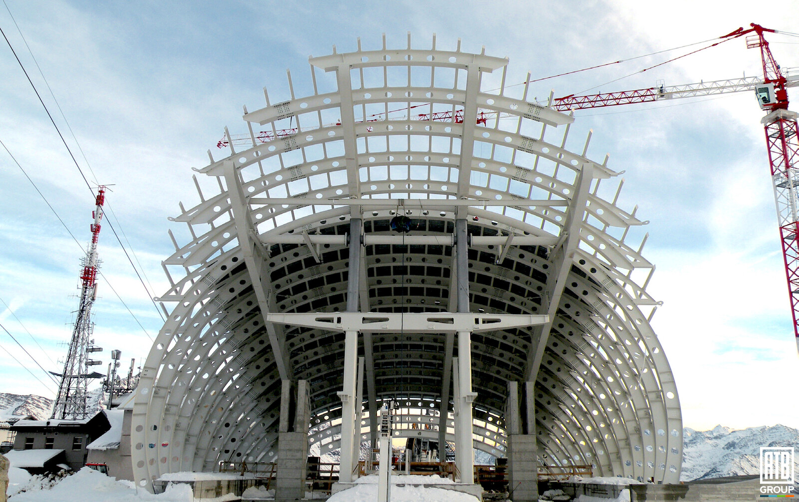 Nuova Funivia del Monte Bianco